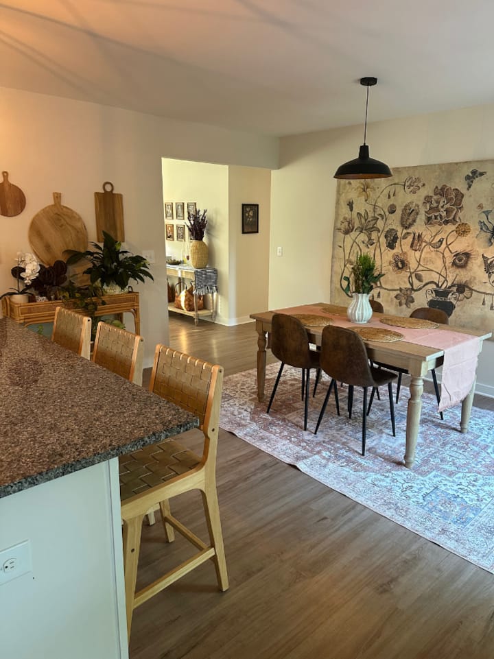 Cute & Cozy 2 Bdrm Getaway | Close To Downtown - Greer, SC