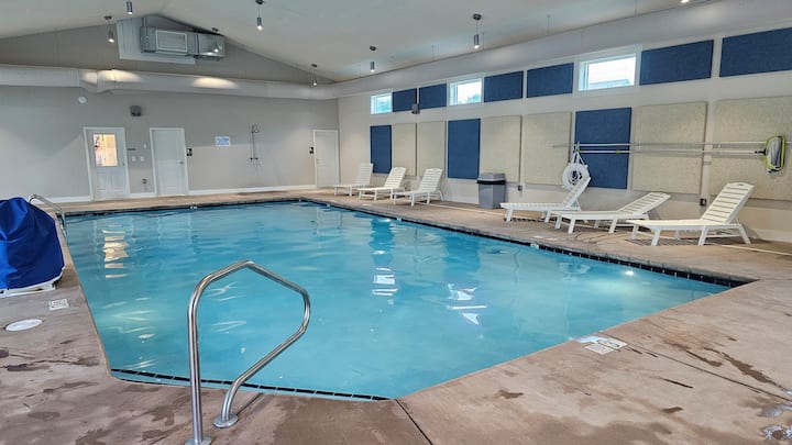 Sunsets *Duck* Indoor P00l - Duck, NC