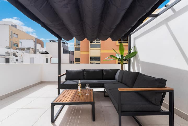 Beach Apt For 4 · Las Canteras W/ Rooftop Terrace - Las Palmas de Gran Canaria