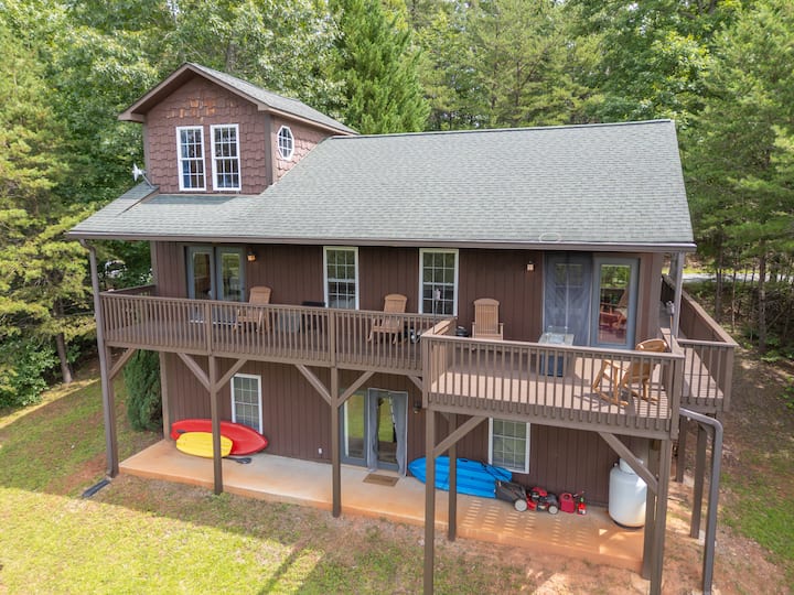 Lake Lure Retreat - Lake Lure, NC
