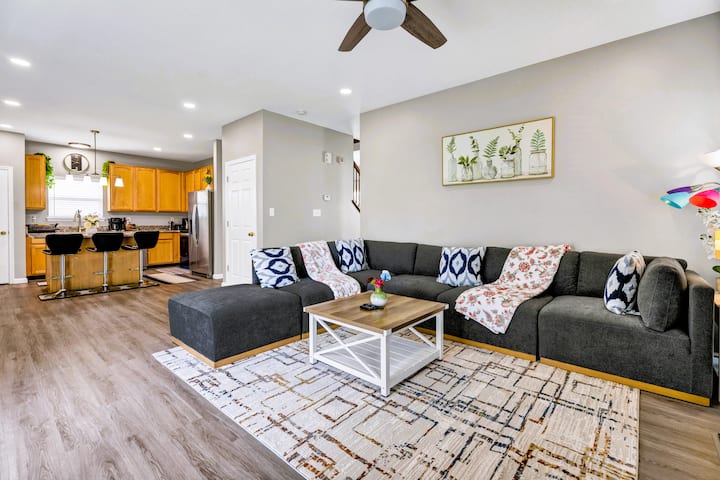 Charming 4br Retreat - Near Botanical Gardens! - St. Louis, MO