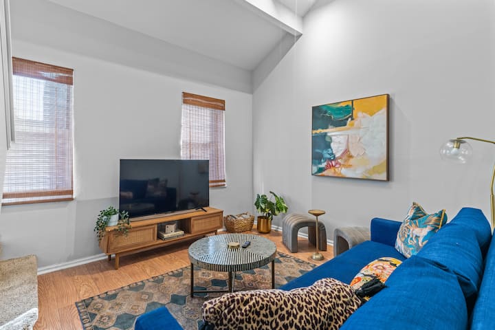 Casa Azul Soulard • Modern Loft Near Busch Stadium - セントルイス, MO