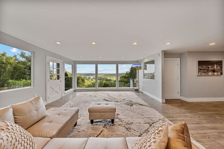 Modern 3br Mountain Escape | Firepit • Workstation - Mahwah, NJ