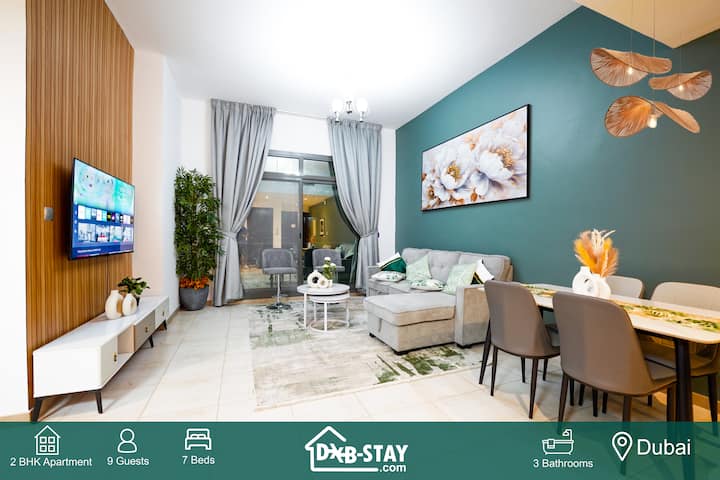 New Stylish 2bhk | Sleeps 9 |Gym-pool, Golf Views - Dubai