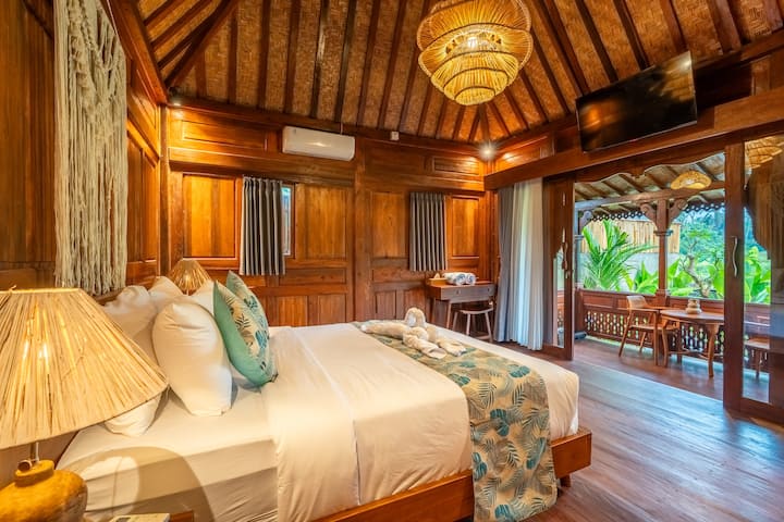 Armanti - Peaceful Escape In The Heart Of Nature - Bangli