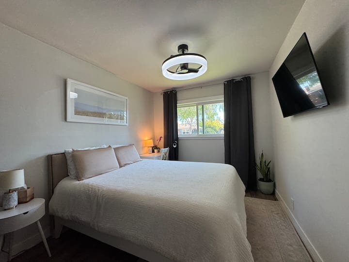 Cozy Room Near Occ/ Ocfair/southcoast/ Sna Airport - Costa Mesa, CA