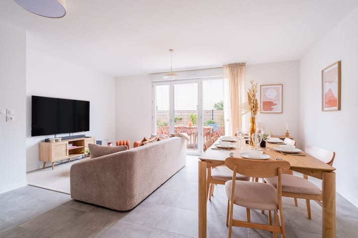 Grand T4 Neuf & Design Avec Extérieur –8 Voyageurs - Tolosa, Francia