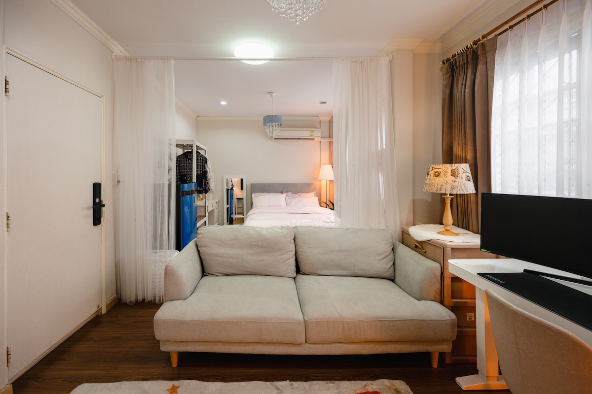 Cozy Corner in Ladprao (Private Room) Only Women - Townhouses for Rent ...