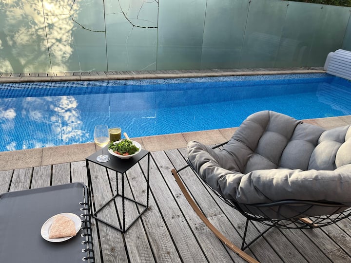 Latvian Traditional Sauna, Hot Tub & Outdoor Pool - Riga Airport (RIX)