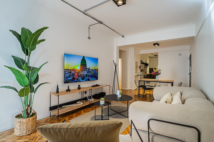 Palermo Gem: 2br Steps From Armenia & Serrano - Buenos Aires