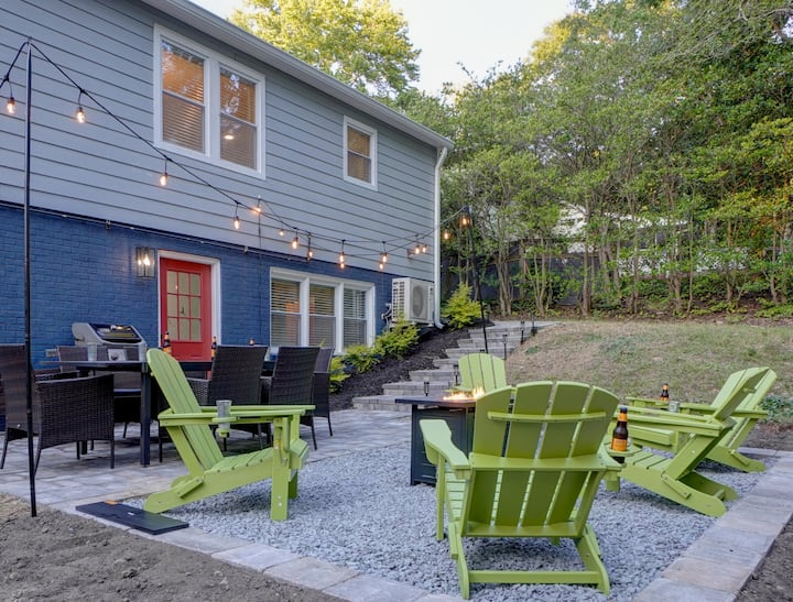 Cloud-soft King Bed & Fire Pit In North Hills - Raleigh, NC