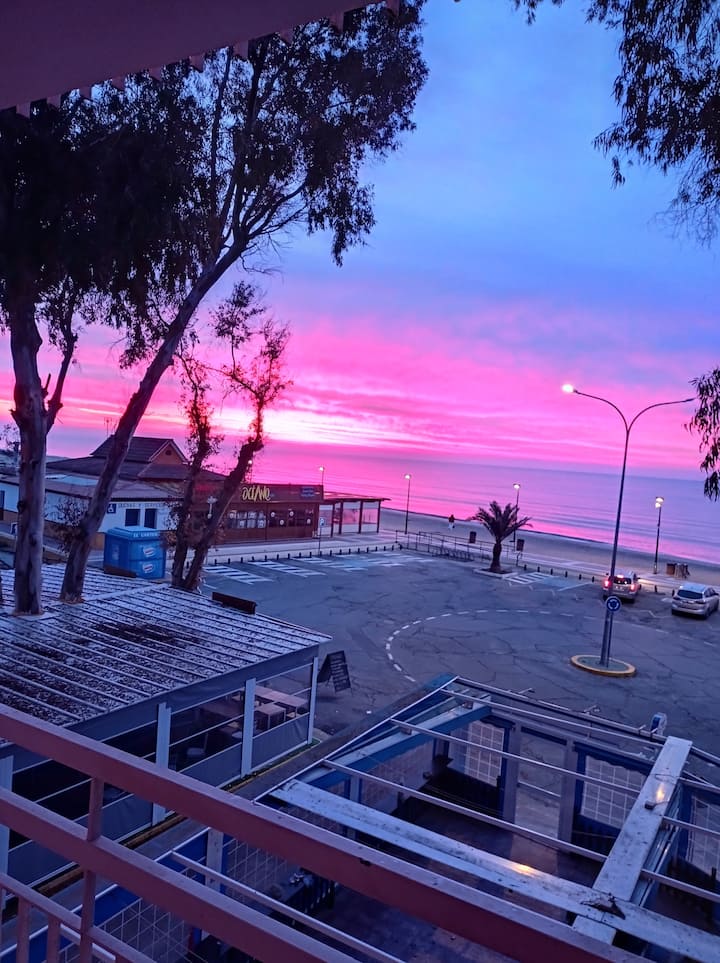 Apartamento Frente Al Mar Con Vistas Al Atlántico - Isla Cristina