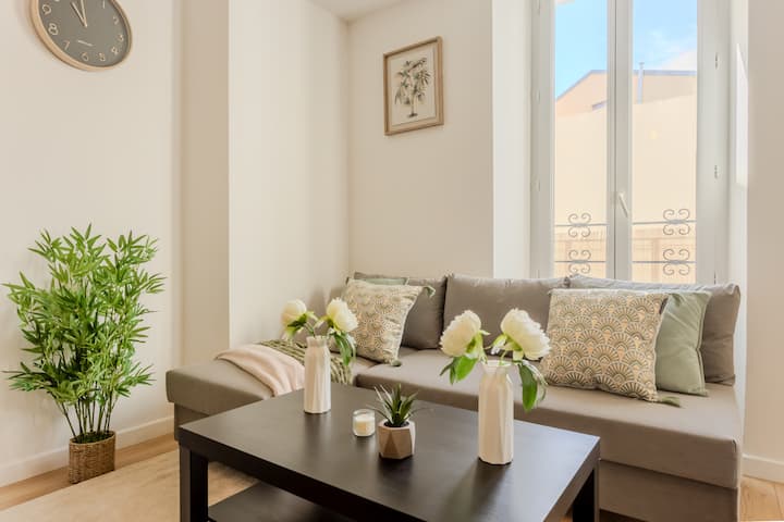 Brise De Sauge • 1br Cosy & Clim • Proche Palais - Cannes