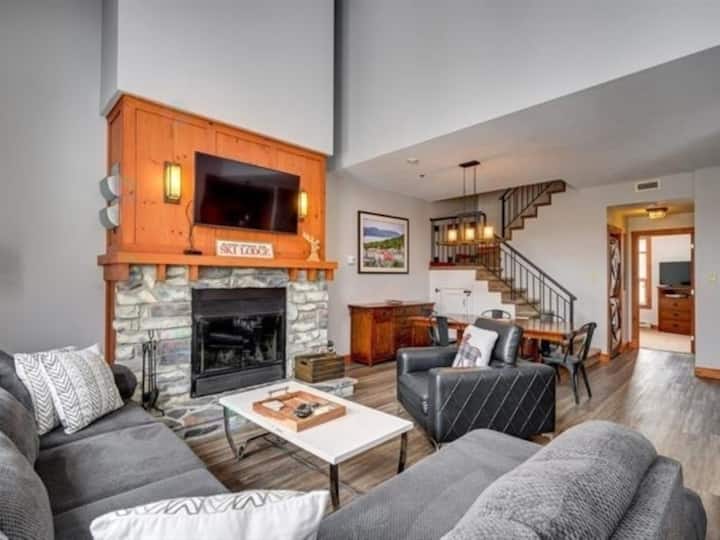 Les Eaux | Sauna | Walk/free Shuttle To Hill - Mont-Tremblant