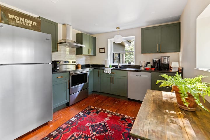 Gorgeous 2nd Floor Space - Pocono Mountains, PA