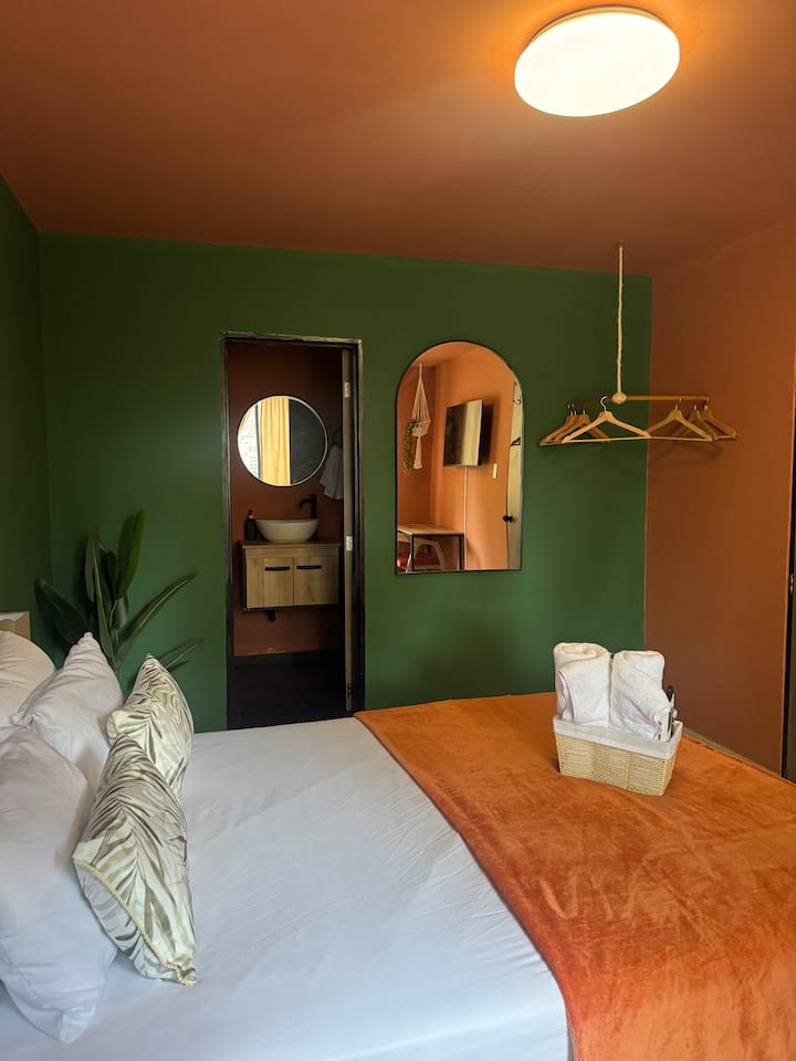 Bohio Queen Room Private Bath + Smart Tv + Ac - Cali