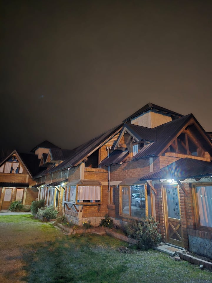 Lugar Tranquilo, Espacioso Y Relajante - San Carlos de Bariloche