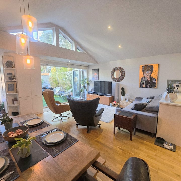 Free Parking - Modern House Near Sea -Pet Friendly - Sussex