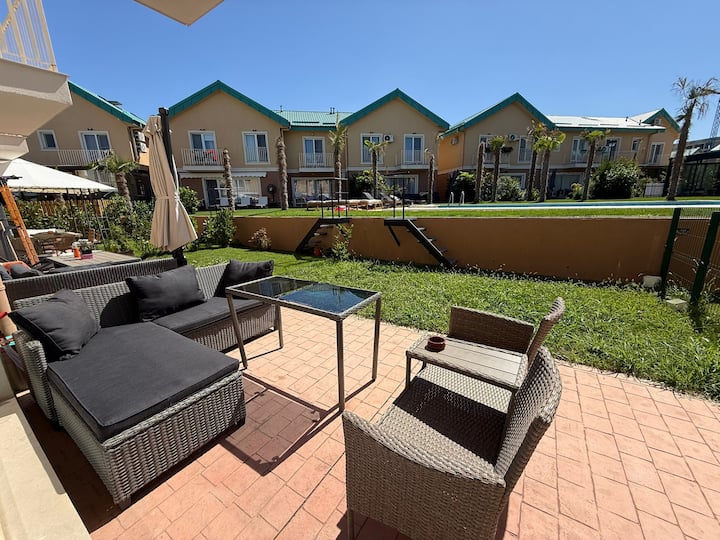 Terra Vila #Cosmopolis #Pool #6people #Freeparking - Otopeni