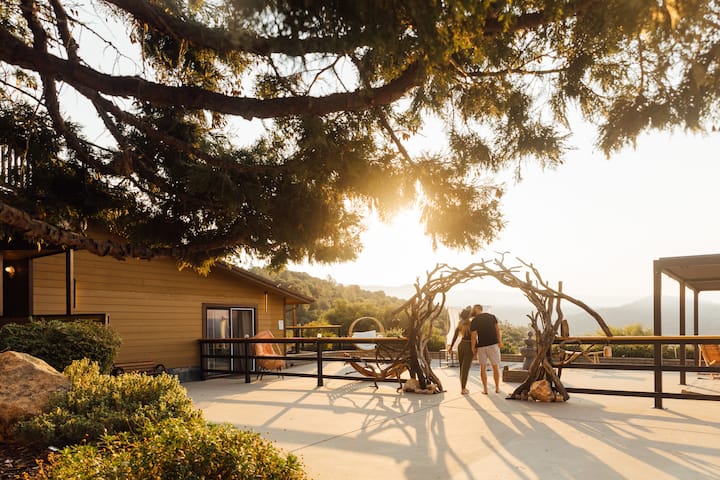 Yosemite Gem: Luxury & Wellness Amidst Wilderness - Oakhurst, CA