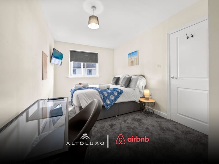 5brhouse|sleeps10|driveway|great Location Near Uwe - Bristol