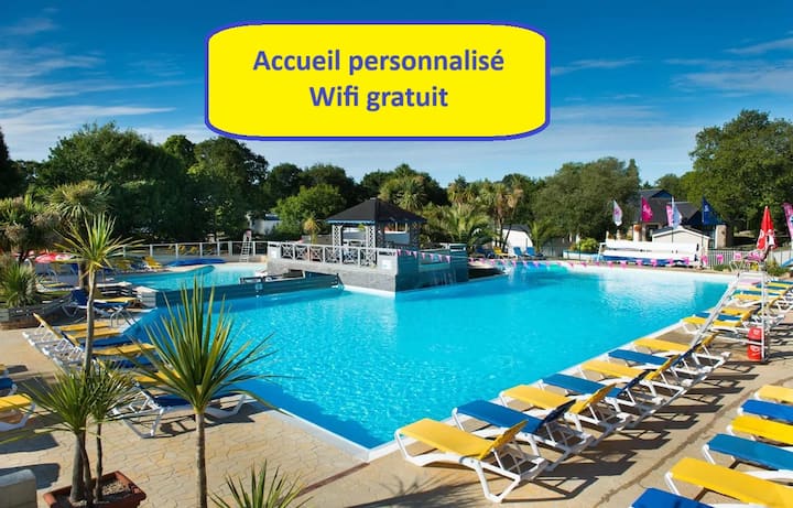 Mobilhome « 581 » Tout Confort / 6 Personnes. - Névez