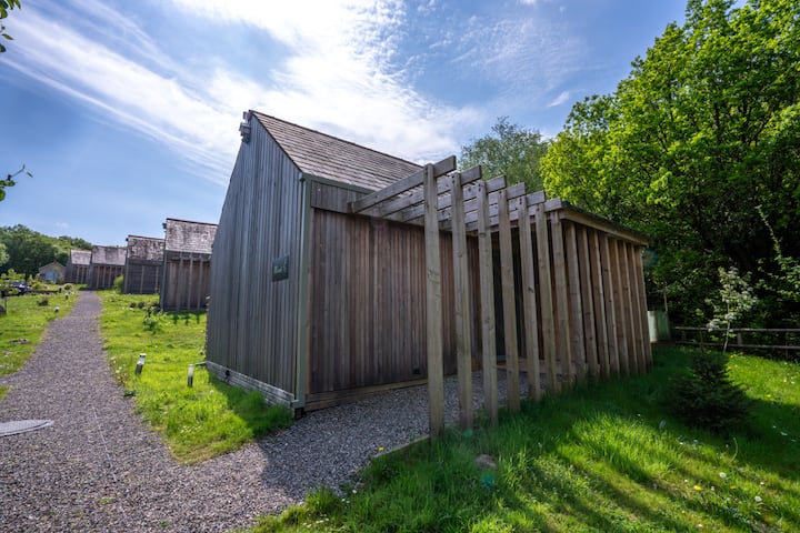 Mint Lodge • 1br• Hot Tub • Sauna • Hiking Trails - Wales