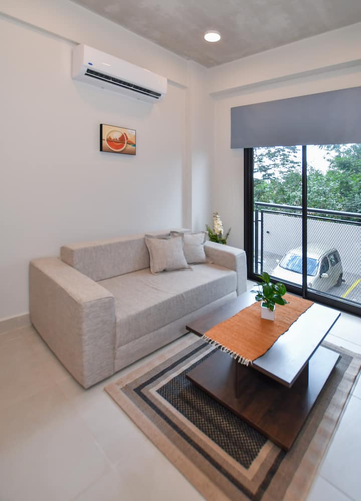 Cozy 1br + Desk, Pool & Terrace - San Lorenzo