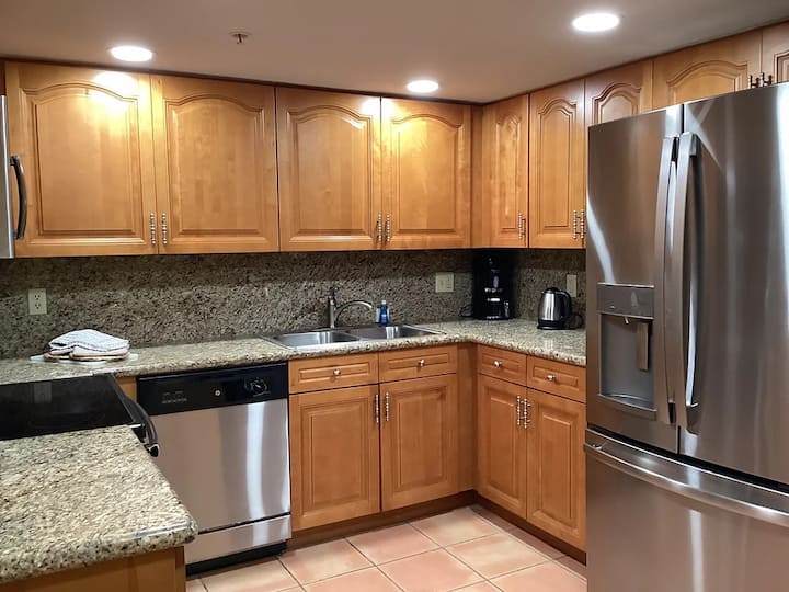 2br With Washer/dryer | Access 5 Pools | Kitchen - Sunrise, FL