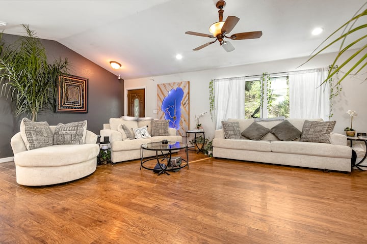 Large Fenced Home - Jenkinson Lake, Apple Hill - Pollock Pines, CA