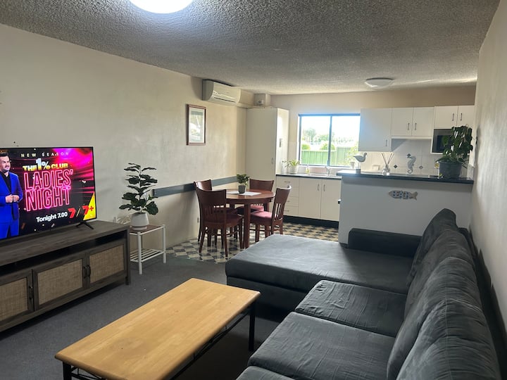 The Rocks Beachside Apartment - South West Rocks