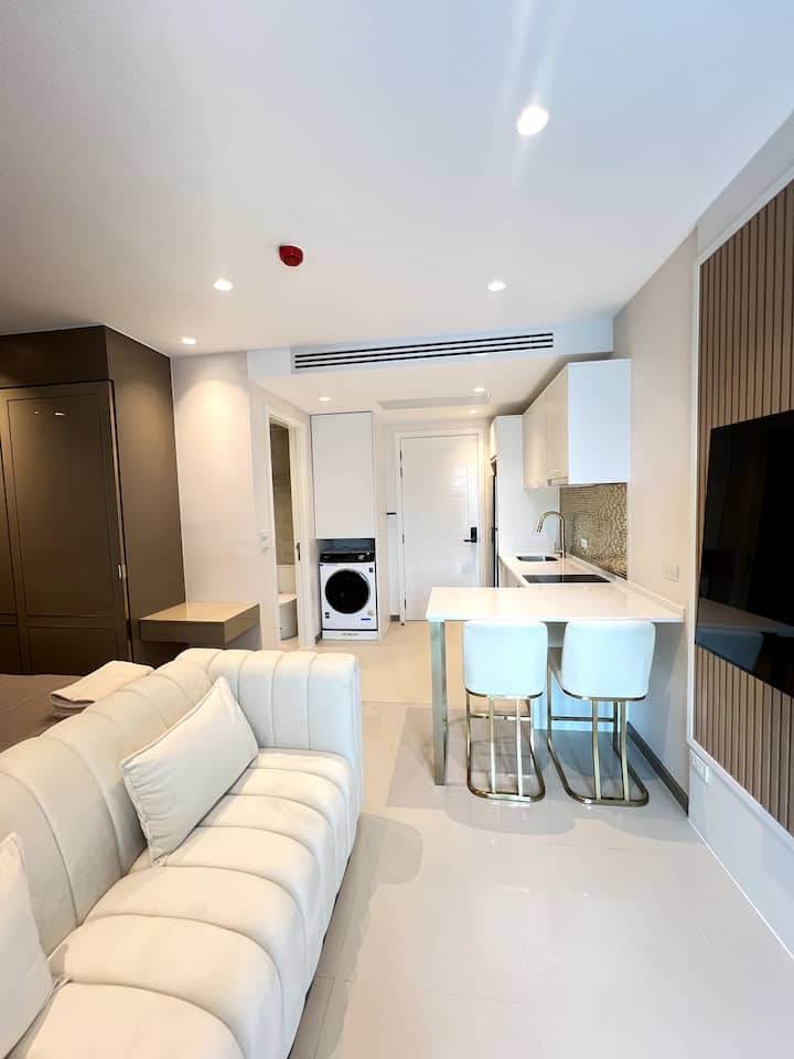 Phuket City Studio | Walk To Central - Phuket