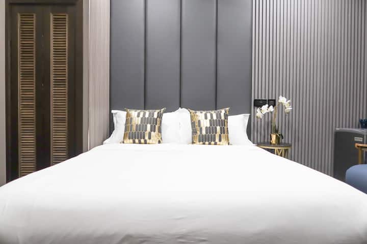 New Easy Access Room Suite @ Somerset/orchard Area - River Valley