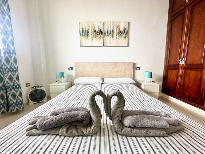 Pambnb - Chic Seaview Apartment W/ Gym & Kids Park - Tenerife