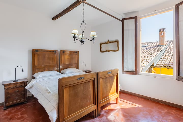 La Porta Del Ghetto - Bolonia