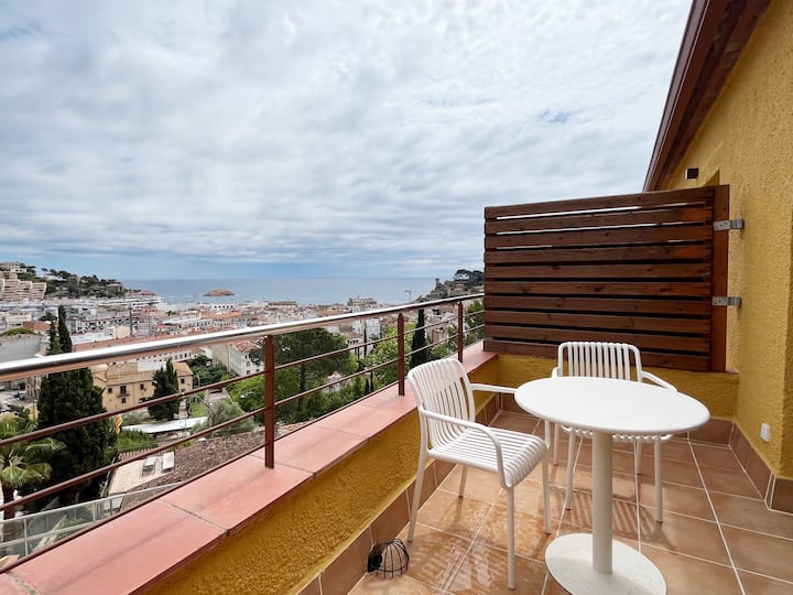 Vrm – Duplex With Terrace + Sea Views - Tossa de Mar