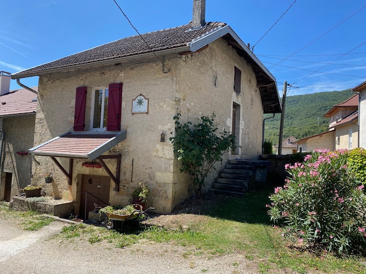 Une Belle Petite Maison - Belley