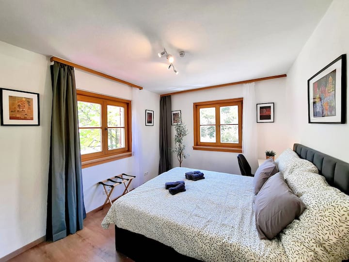 10 Room Garden Villa Near Lake - 林道