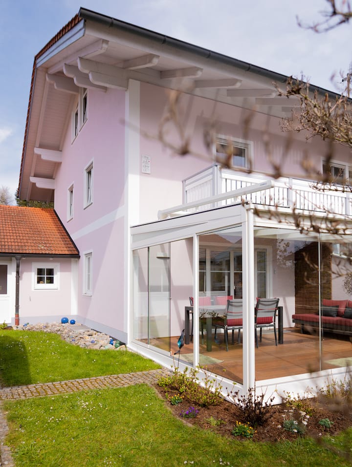 Vacation Apartment Alzblüte 117m² With Balcony - Trostberg