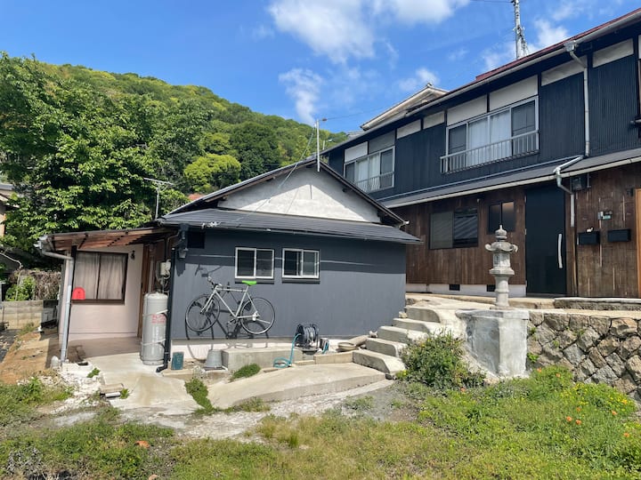坂の街尾道の閑静な古民家宿 - 尾道市