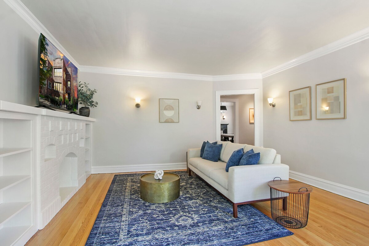 Historic Chicago Flat 3 BDR Home | Beautiful Area - Apartments for Rent ...