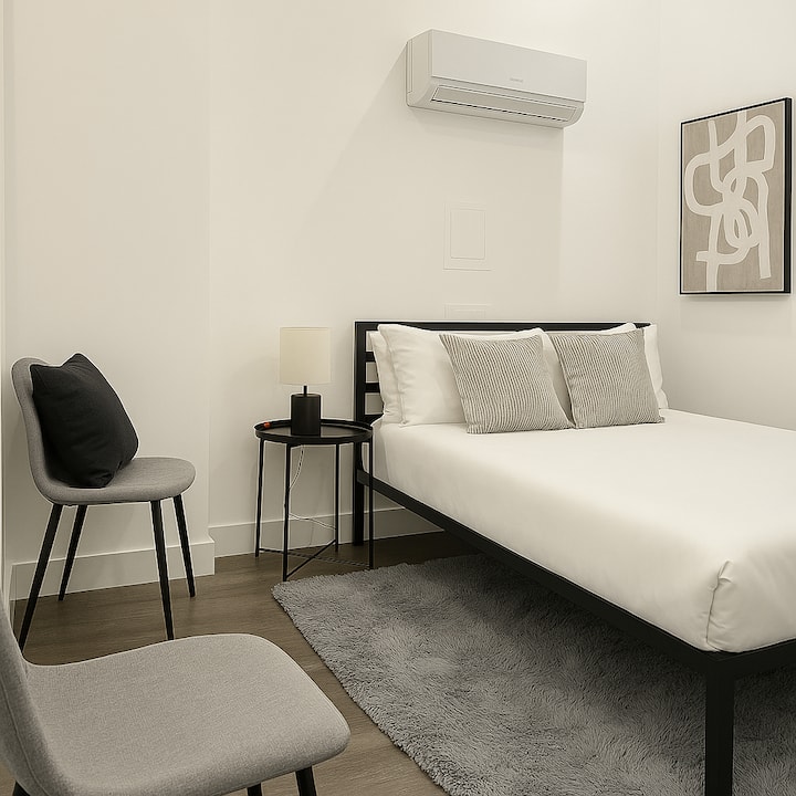 Stylish Studio In Uptown Chicago - United Center