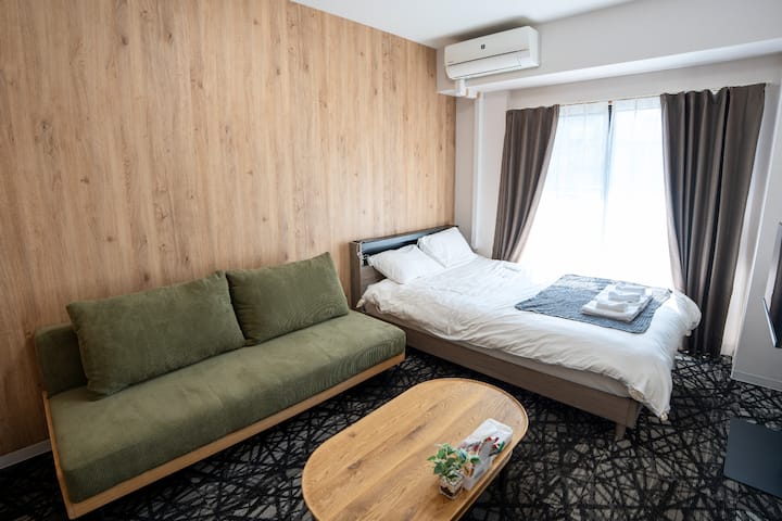 5 Min From Kujo Sta. Usj/namba/kyocera Dome - Osaka