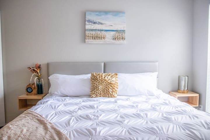 20% Off Explore Utah Cozy, Relaxing, Luxury Flat - West Valley City, UT