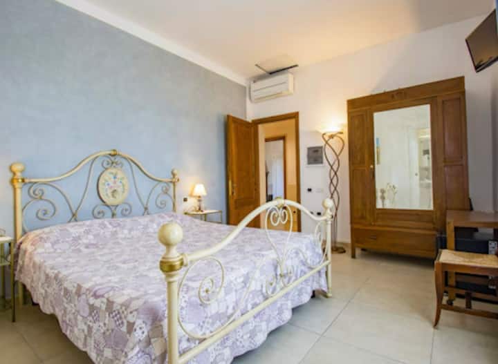 Farmhouse With Pool - White Apartment - Volterra