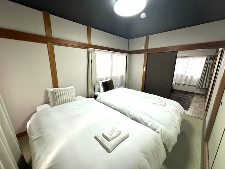 【ゲストハウスFuse】駅近/閑静な住宅街/難波30分/天王寺25分/一棟貸し - 東大阪市