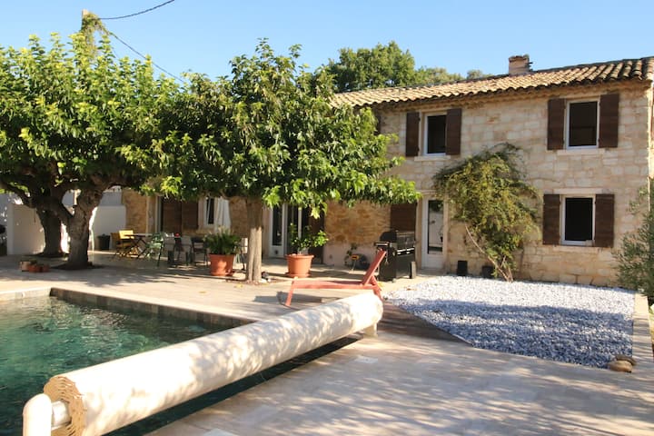 Mas Authentique - Piscine, Nature & Détente ! - Pourrières
