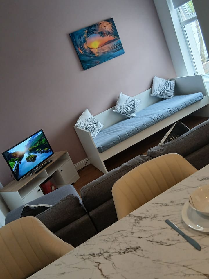 D17 Accommodation Close To Dublin Airport - Swords