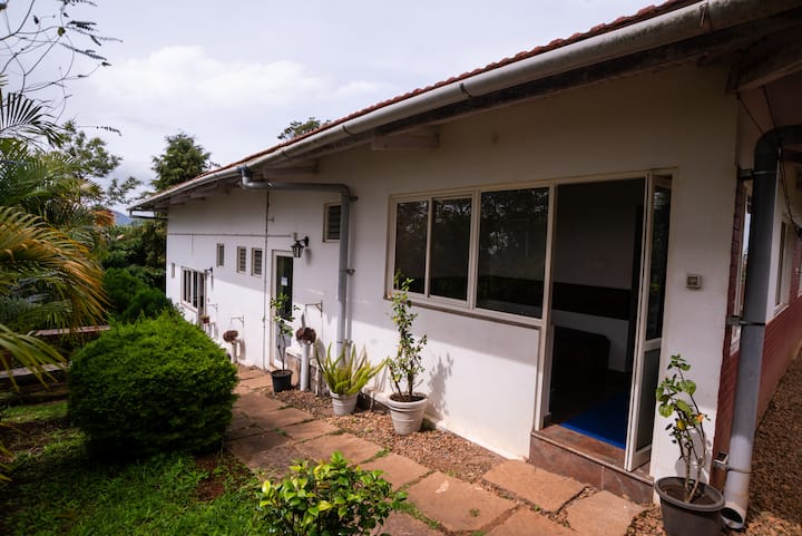 Trilan Cottages - Tea Estate - Singlet Room #6 - 科塔吉里