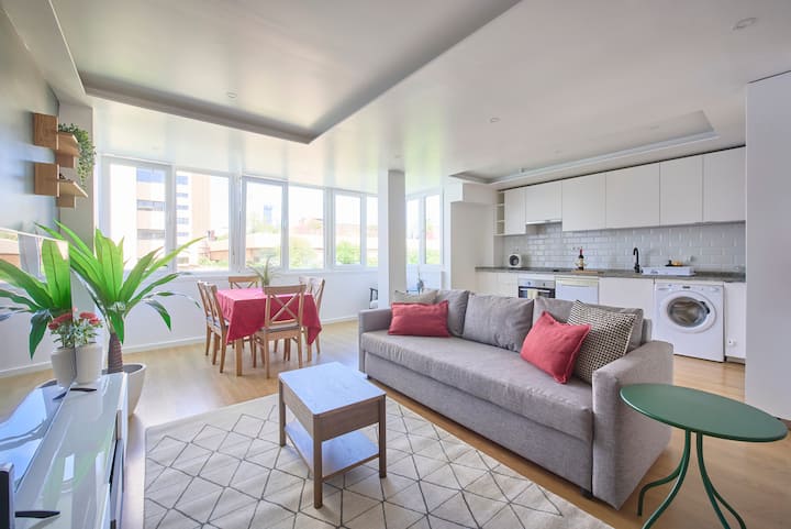 Lisbon Apartment - Penha de França